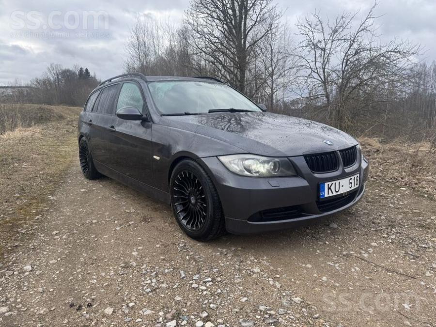 Pelēks BMW 320 2005 Valka, ar dzinēja tilpumu 2.00 L un nobraukumu 363 tūkst. km par 2950 €, foto 4 vietnē AUTOMOTO.COM.LV