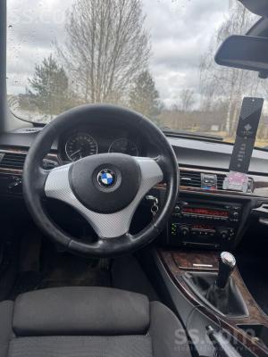 Pelēks BMW 320 2005 Valka, ar dzinēja tilpumu 2.00 L un nobraukumu 363 tūkst. km par 2950 €, foto 6 vietnē AUTOMOTO.COM.LV
