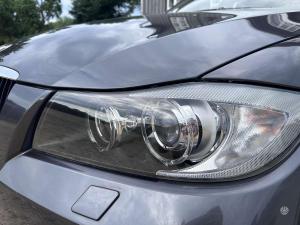 Grey BMW 320 2005 in Kaisiadorys, with an engine capacity of 2.00 L and mileage of 292 thousand km for 3550 €, photo 11 on AUTOMOTO.COM.LV
