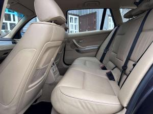 Grey BMW 320 2005 in Kaisiadorys, with an engine capacity of 2.00 L and mileage of 292 thousand km for 3550 €, photo 15 on AUTOMOTO.COM.LV