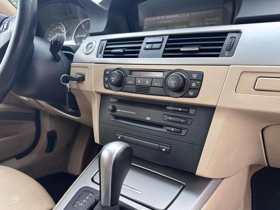 Grey BMW 320 2005 in Kaisiadorys, with an engine capacity of 2.00 L and mileage of 292 thousand km for 3550 €, photo 24 on AUTOMOTO.COM.LV