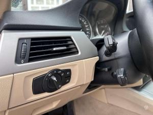 Grey BMW 320 2005 in Kaisiadorys, with an engine capacity of 2.00 L and mileage of 292 thousand km for 3550 €, photo 30 on AUTOMOTO.COM.LV