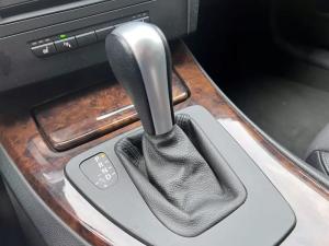 Grey BMW 320 2005 in Jekabpils, with an engine capacity of 2.00 L and mileage of 380 thousand km for 4590 €, photo 17 on AUTOMOTO.COM.LV