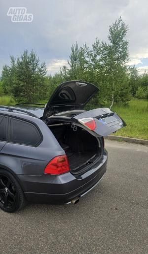 Pelēks BMW 320 2005 Viļņa, ar dzinēja tilpumu 2.00 L un nobraukumu 405 tūkst. km par 3100 €, foto 6 vietnē AUTOMOTO.COM.LV