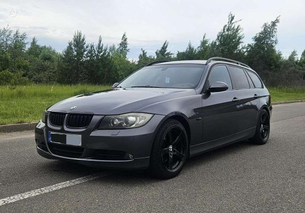 Grey BMW 320 2005 in Vilnius, with an engine capacity of 2.00 L and mileage of 405 thousand km for 3100 €, photo 1 on AUTOMOTO.COM.LV
