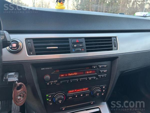 Pelēks BMW 320 2005 Cēsis, ar dzinēja tilpumu 2.00 L un nobraukumu 430 tūkst. km par 2100 €, foto 7 vietnē AUTOMOTO.COM.LV
