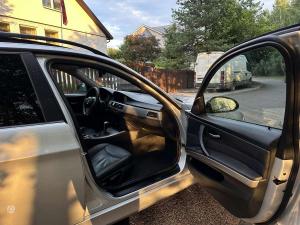 Pelēks BMW 320 2005 Viļņa, ar dzinēja tilpumu 2.00 L un nobraukumu 480 tūkst. km par 2000 €, foto 15 vietnē AUTOMOTO.COM.LV