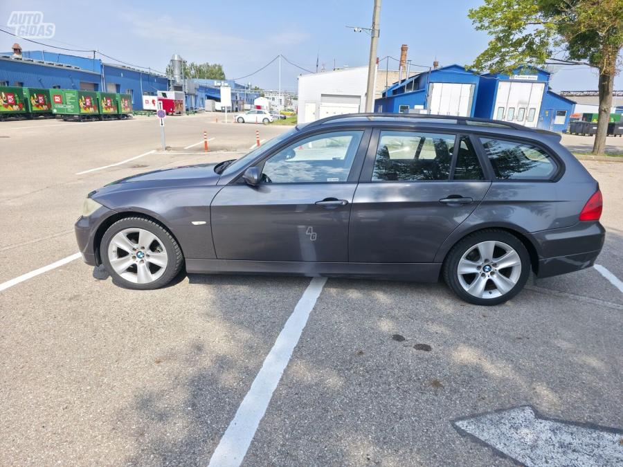 Grey BMW 320 2005 in Kaunas, with an engine capacity of 2.00 L and mileage of 254 thousand km for 2299 €, photo 7 on AUTOMOTO.COM.LV