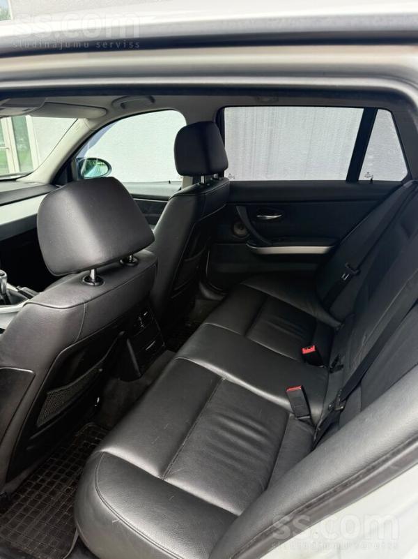 Pelēks BMW 320 2005 Rīga, ar dzinēja tilpumu 2.00 L un nobraukumu 0 tūkst. km par 4200 €, foto 6 vietnē AUTOMOTO.COM.LV