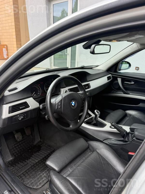 Pelēks BMW 320 2005 Rīga, ar dzinēja tilpumu 2.00 L un nobraukumu 0 tūkst. km par 4200 €, foto 8 vietnē AUTOMOTO.COM.LV