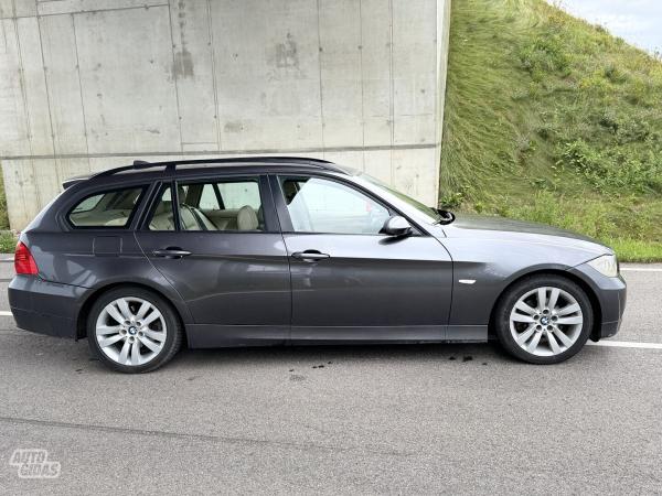 Pelēks BMW 320 2005 Kauņa, ar dzinēja tilpumu 2.00 L un nobraukumu 390 tūkst. km par 2450 €, foto 6 vietnē AUTOMOTO.COM.LV