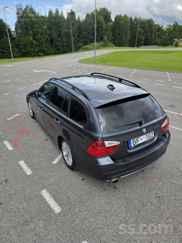 Pelēks BMW 320 2005 Cēsis, ar dzinēja tilpumu 2.00 L un nobraukumu 448 tūkst. km par 2950 €, foto 8 vietnē AUTOMOTO.COM.LV