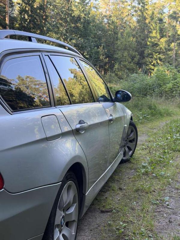 Grey BMW 320 2005 in Jonava, with an engine capacity of 2.00 L and mileage of 440 thousand km for 2400 €, photo 6 on AUTOMOTO.COM.LV