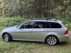 Grey BMW 320 2005 in Jonava, with an engine capacity of 2.00 L and mileage of 440 thousand km for 2400 €, photo 8 on AUTOMOTO.COM.LV
