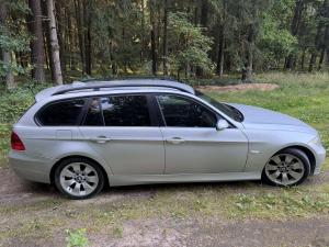 Grey BMW 320 2005 in Jonava, with an engine capacity of 2.00 L and mileage of 440 thousand km for 2400 €, photo 9 on AUTOMOTO.COM.LV