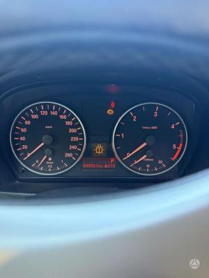 Grey BMW 320 2005 in Jonava, with an engine capacity of 2.00 L and mileage of 440 thousand km for 2400 €, photo 16 on AUTOMOTO.COM.LV
