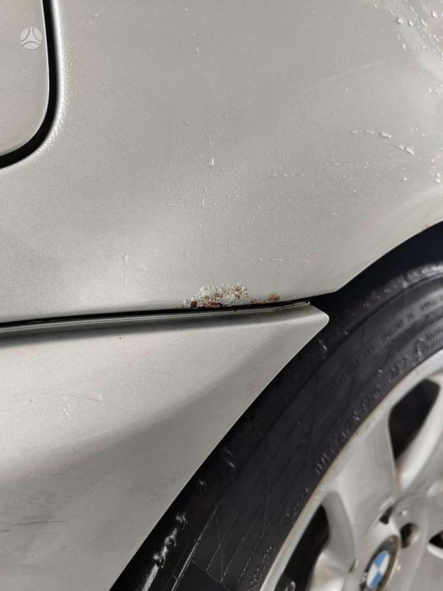 Pelēks BMW 320 2005 Kretinga, ar dzinēja tilpumu 2.00 L un nobraukumu 306 tūkst. km par 1700 €, foto 9 vietnē AUTOMOTO.COM.LV