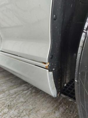Pelēks BMW 320 2005 Kretinga, ar dzinēja tilpumu 2.00 L un nobraukumu 306 tūkst. km par 1700 €, foto 12 vietnē AUTOMOTO.COM.LV