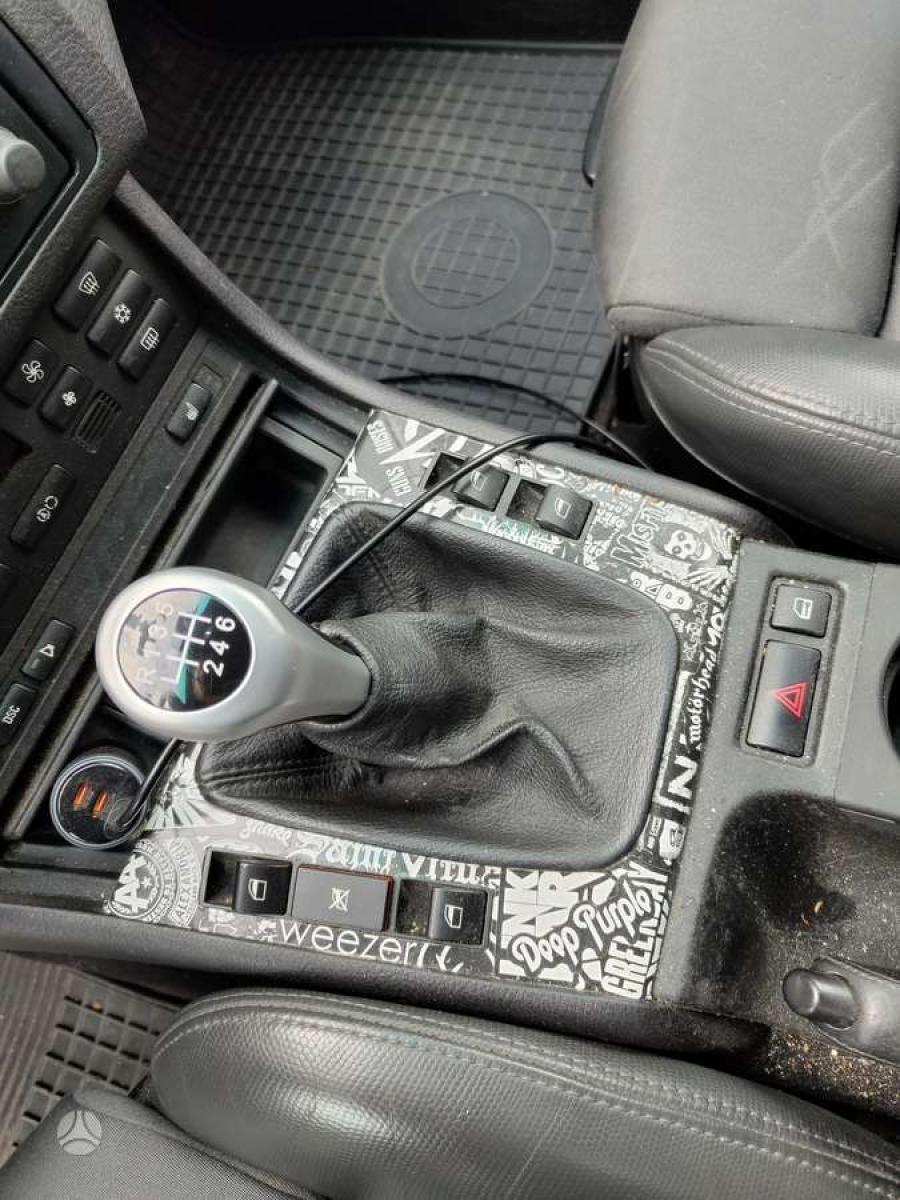 Pelēks BMW 320 2005 Kretinga, ar dzinēja tilpumu 2.00 L un nobraukumu 306 tūkst. km par 1700 €, foto 22 vietnē AUTOMOTO.COM.LV