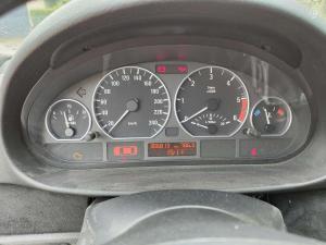 Pelēks BMW 320 2005 Kretinga, ar dzinēja tilpumu 2.00 L un nobraukumu 306 tūkst. km par 1700 €, foto 24 vietnē AUTOMOTO.COM.LV