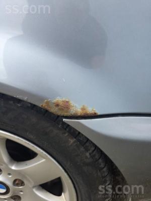 Pelēks BMW 320 2005 Jelgava, ar dzinēja tilpumu 2.00 L un nobraukumu 439 tūkst. km par 2100 €, foto 9 vietnē AUTOMOTO.COM.LV