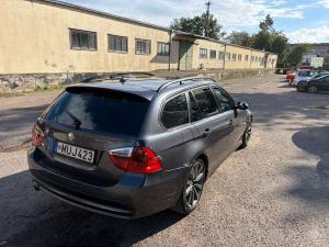Grey BMW 320 2005 in Marijampole, with an engine capacity of 2.00 L and mileage of 334 thousand km for 2500 €, photo 9 on AUTOMOTO.COM.LV