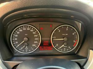 Grey BMW 320 2005 in Marijampole, with an engine capacity of 2.00 L and mileage of 334 thousand km for 2500 €, photo 15 on AUTOMOTO.COM.LV