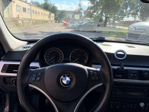 Grey BMW 320 2005 in Marijampole, with an engine capacity of 2.00 L and mileage of 334 thousand km for 2500 €, photo 17 on AUTOMOTO.COM.LV