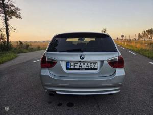 Pelēks BMW 320 2005 Kauņa, ar dzinēja tilpumu 2.00 L un nobraukumu 450 tūkst. km par 2049 €, foto 12 vietnē AUTOMOTO.COM.LV