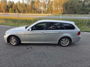 Pelēks BMW 320 2005 Kauņa, ar dzinēja tilpumu 2.00 L un nobraukumu 450 tūkst. km par 2049 €, foto 15 vietnē AUTOMOTO.COM.LV