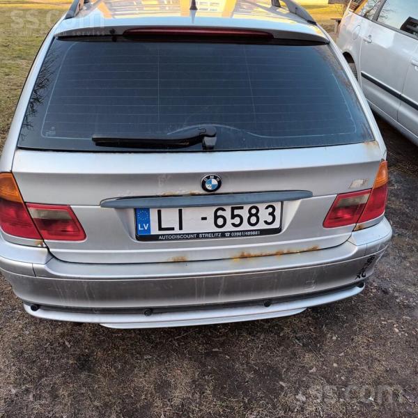 BMW 320 2005 in Riga on AUTOMOTO.COM.LV Grey BMW 320 2005 in Riga, with an engine capacity of 2.00 L and mileage of 396 thousand km for 900 €, photo 4 on AUTOMOTO.COM.LV