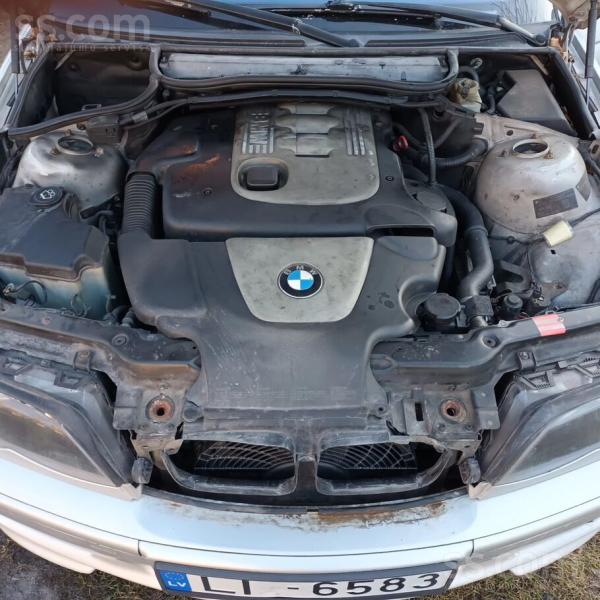 BMW 320 2005 in Riga on AUTOMOTO.COM.LV Grey BMW 320 2005 in Riga, with an engine capacity of 2.00 L and mileage of 396 thousand km for 900 €, photo 10 on AUTOMOTO.COM.LV