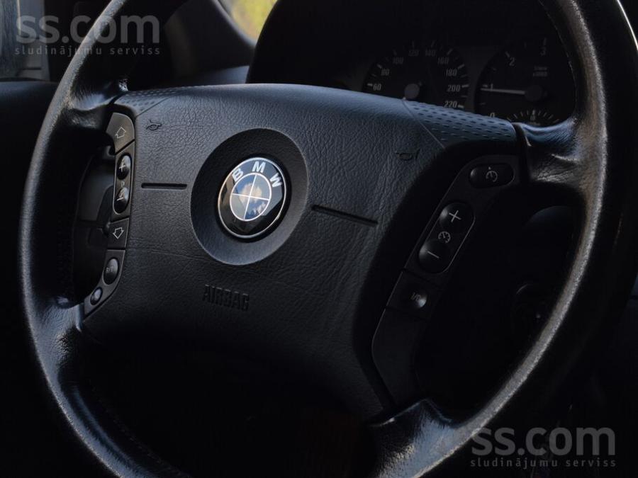 Grey BMW 320 2005 in Riga, with an engine capacity of 2.00 L and mileage of 390 thousand km for 2500 €, photo 14 on AUTOMOTO.COM.LV