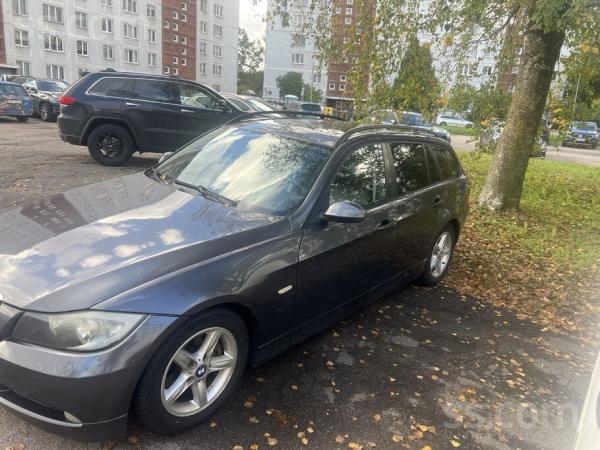 БМВ 320 2005 в Рига на AUTOMOTO.COM.LV Серый БМВ 320 2005 в Рига, объемом двигателя 2.00 л и пробегом 257 тыс. км за 2500 €, фото 4 на AUTOMOTO.COM.LV