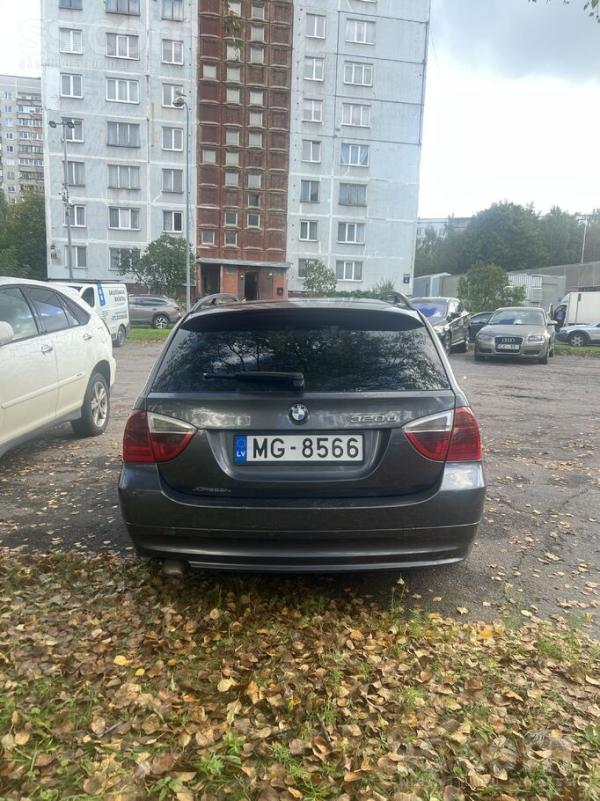 БМВ 320 2005 в Рига на AUTOMOTO.COM.LV Серый БМВ 320 2005 в Рига, объемом двигателя 2.00 л и пробегом 257 тыс. км за 2500 €, фото 5 на AUTOMOTO.COM.LV