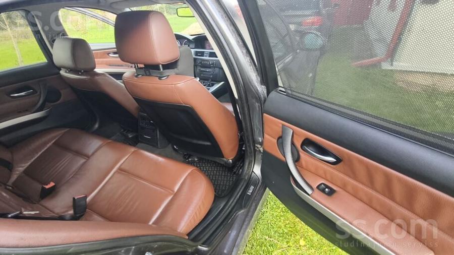 Pelēks BMW 320 2005 Rēzekne, ar dzinēja tilpumu 2.00 L un nobraukumu 455 tūkst. km par 2899 €, foto 14 vietnē AUTOMOTO.COM.LV