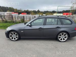 Grey BMW 320 2005 in Riga, with an engine capacity of 2.00 L and mileage of 327 thousand km for 3700 €, photo 4 on AUTOMOTO.COM.LV