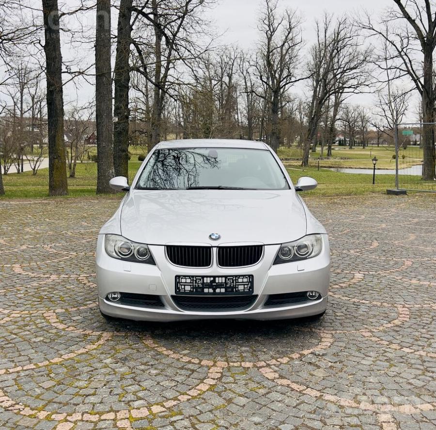 Pelēks BMW 320 2006 Gulbene, ar dzinēja tilpumu 2.00 L un nobraukumu 310 tūkst. km par 3999 €, foto 3 vietnē AUTOMOTO.COM.LV