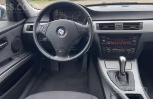 Pelēks BMW 320 2006 Gulbene, ar dzinēja tilpumu 2.00 L un nobraukumu 310 tūkst. km par 3999 €, foto 13 vietnē AUTOMOTO.COM.LV