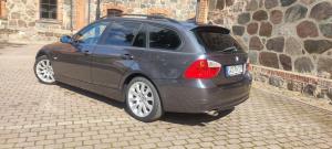 Pelēks BMW 320 2006 Gulbene, ar dzinēja tilpumu 2.00 L un nobraukumu 226 tūkst. km par 3850 €, foto 25 vietnē AUTOMOTO.COM.LV