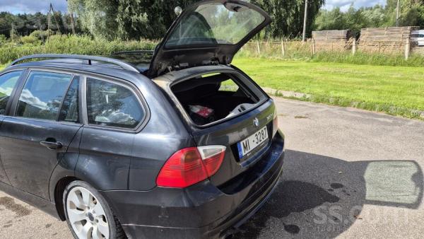 Grey BMW 320 2006 in Jelgava, with an engine capacity of 2.00 L and mileage of 284 thousand km for 3800 €, photo 4 on AUTOMOTO.COM.LV