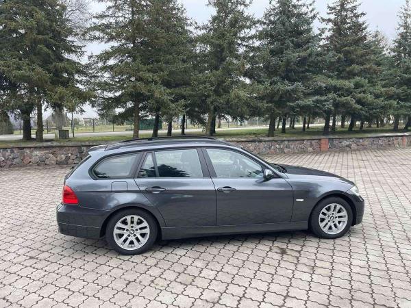 Pelēks BMW 320 2006 Kėdainiai, ar dzinēja tilpumu 2.00 L un nobraukumu 298 tūkst. km par 3450 €, foto 5 vietnē AUTOMOTO.COM.LV