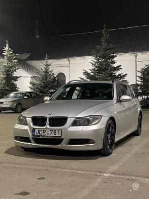 Grey BMW 320 2006 in Kaunas, with an engine capacity of 2.00 L and mileage of 304 thousand km for 3000 €, photo  on AUTOMOTO.COM.LV