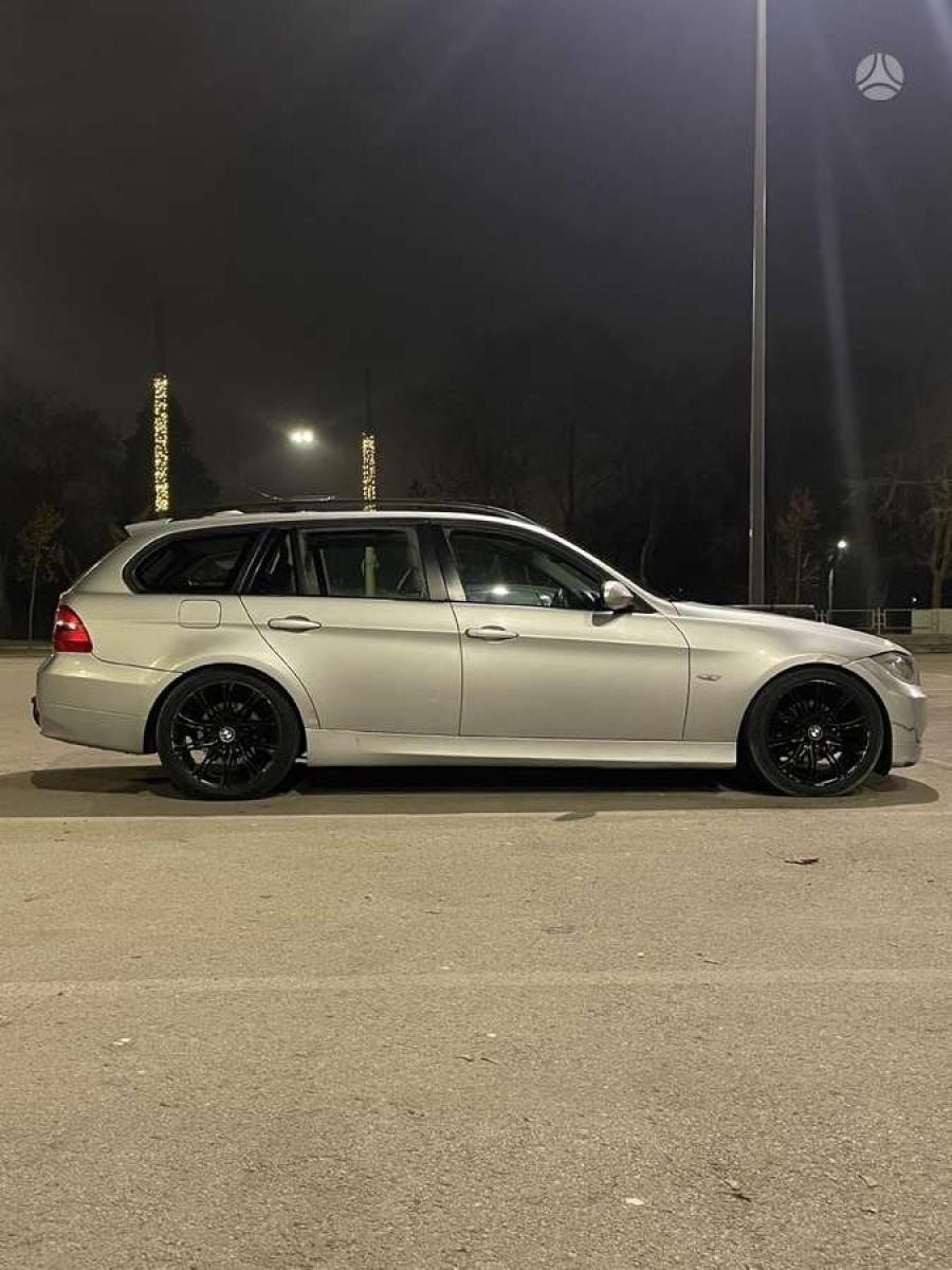 Pelēks BMW 320 2006 Kauņa, ar dzinēja tilpumu 2.00 L un nobraukumu 304 tūkst. km par 3000 €, foto 4 vietnē AUTOMOTO.COM.LV