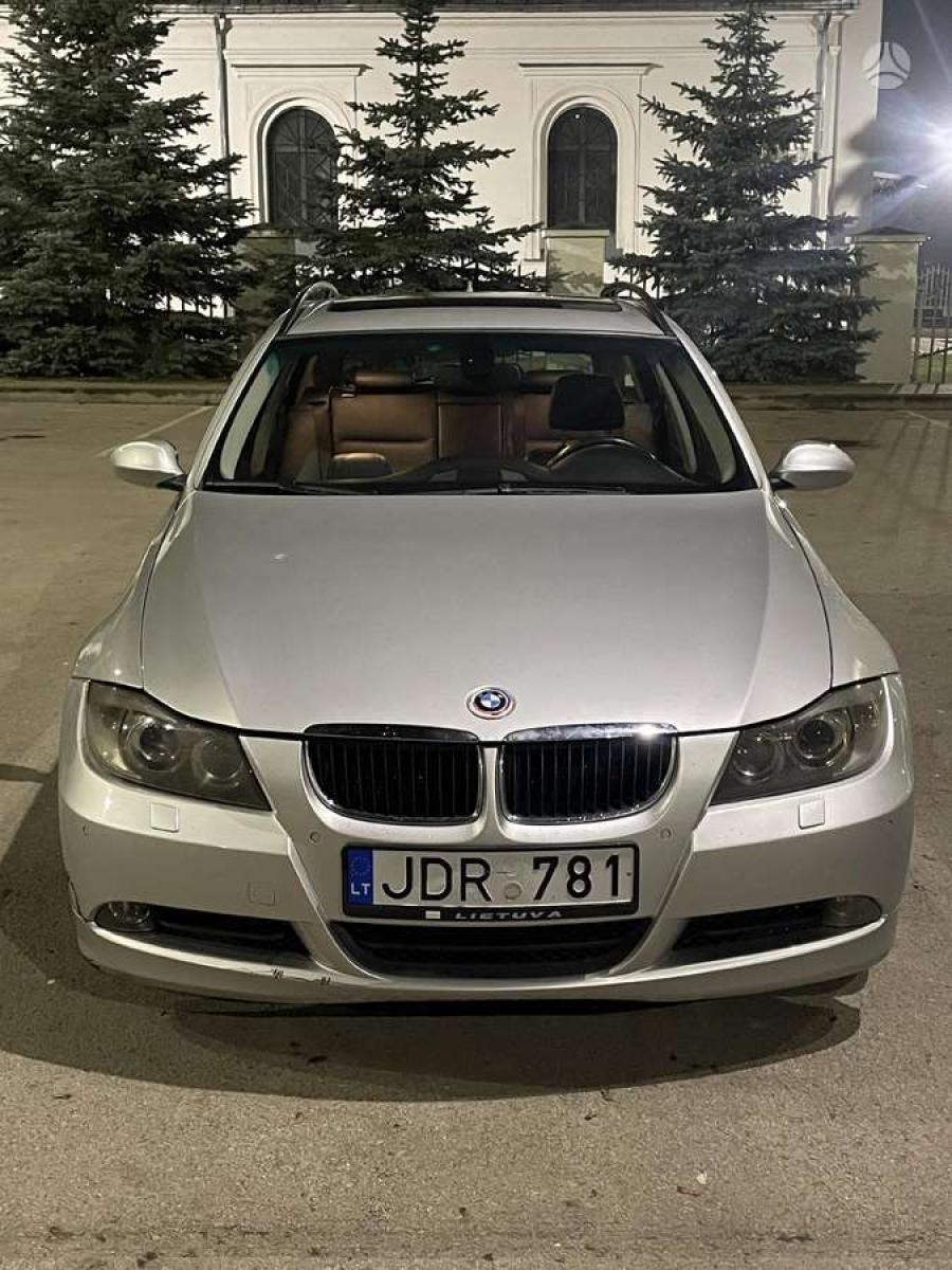 Pelēks BMW 320 2006 Kauņa, ar dzinēja tilpumu 2.00 L un nobraukumu 304 tūkst. km par 3000 €, foto 6 vietnē AUTOMOTO.COM.LV