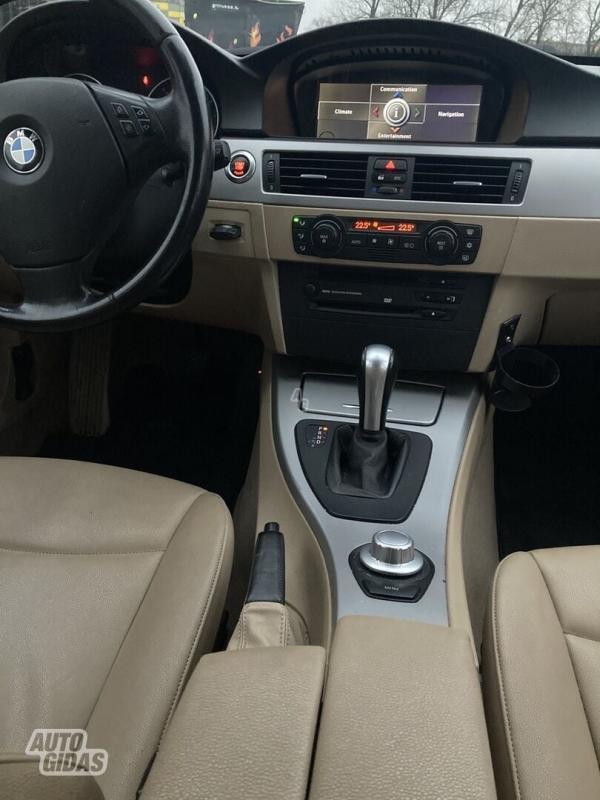 Pelēks BMW 320 2006 Viļņa, ar dzinēja tilpumu 2.00 L un nobraukumu 375 tūkst. km par 3450 €, foto 7 vietnē AUTOMOTO.COM.LV
