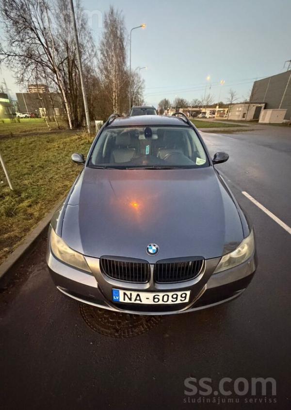 Grey BMW 320 2006 in Riga, with an engine capacity of 2.00 L and mileage of 360 thousand km for 2750 €, photo 4 on AUTOMOTO.COM.LV