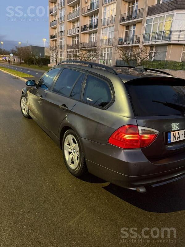 Grey BMW 320 2006 in Riga, with an engine capacity of 2.00 L and mileage of 360 thousand km for 2750 €, photo 5 on AUTOMOTO.COM.LV
