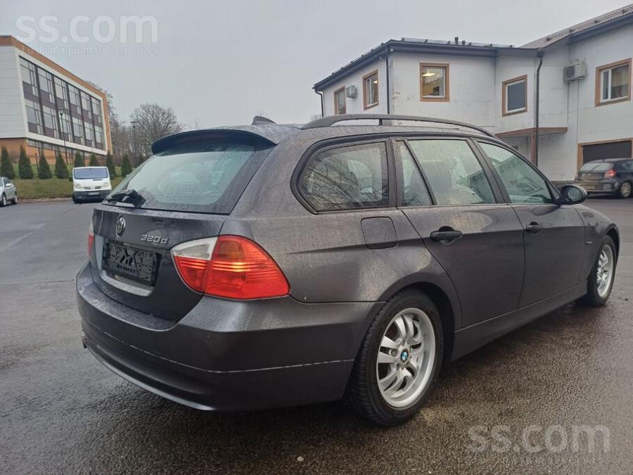 Grey BMW 320 2006 in Valmiera, with an engine capacity of 2.00 L and mileage of 194 thousand km for 5100 €, photo 5 on AUTOMOTO.COM.LV