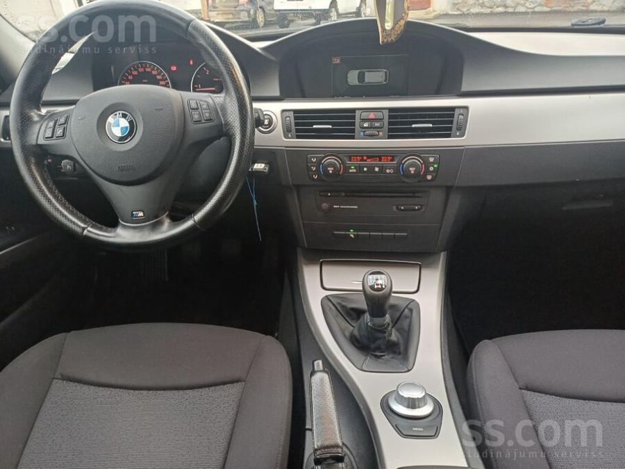 Grey BMW 320 2006 in Valmiera, with an engine capacity of 2.00 L and mileage of 194 thousand km for 5100 €, photo 13 on AUTOMOTO.COM.LV